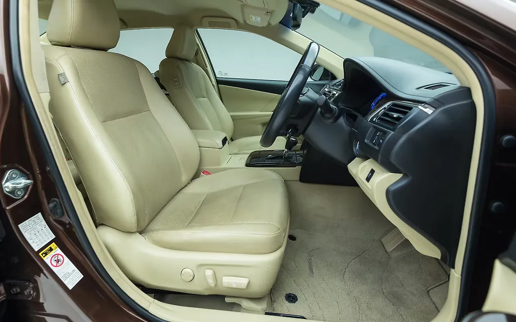 161 Toyota Camry [2015-2019] Images | Camry [2015-2019] Exterior, Road ...