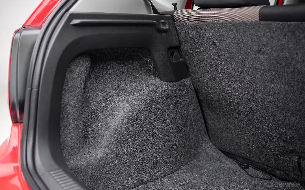 66 Volkswagen Polo [2016-2019] Images | Polo [2016-2019] Exterior, Road ...