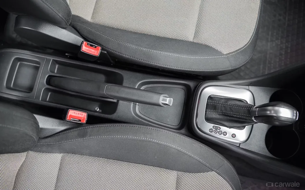 Volkswagen Polo [2016-2019] Images | Polo [2016-2019] Exterior, Road ...