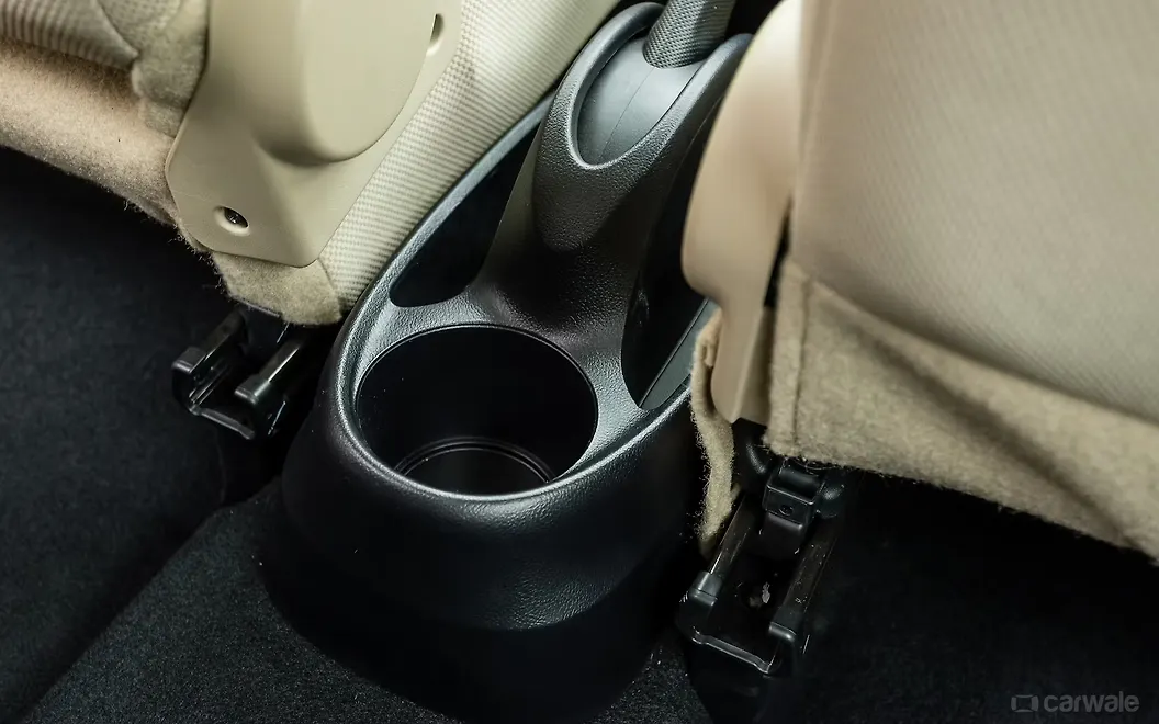Toyota Etios Liva - Gear-Lever | 27 Toyota Etios Liva Images