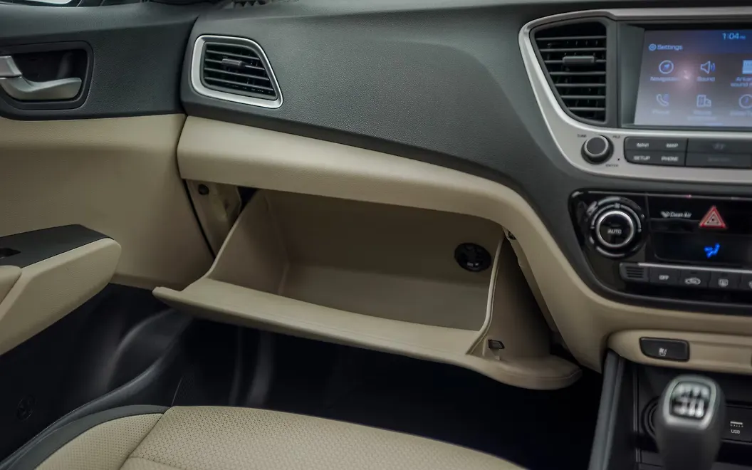 Hyundai Verna [2017-2020] - Left View | Hyundai Verna [2017-2020] Images