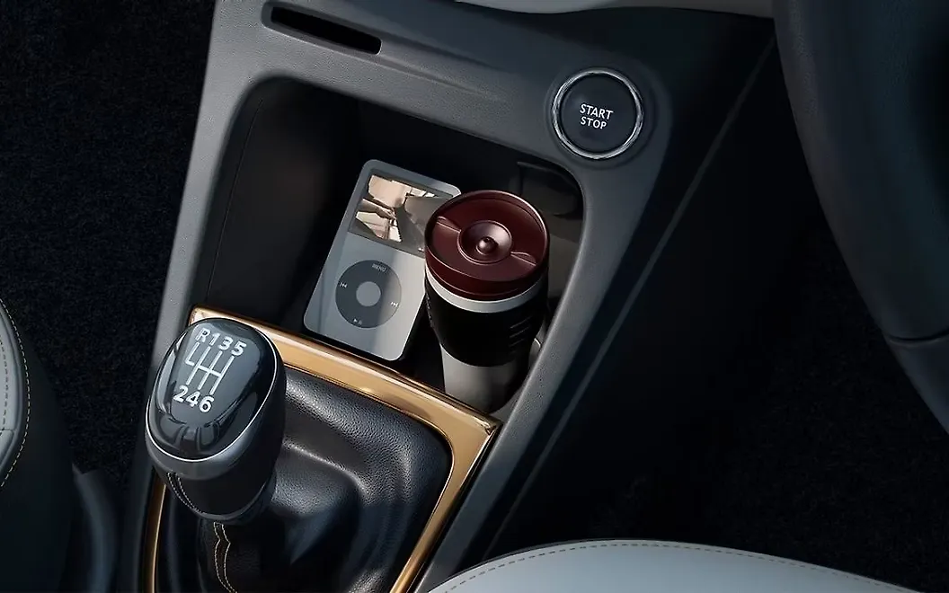 Renault Captur - Interior | 11 Renault Captur Images