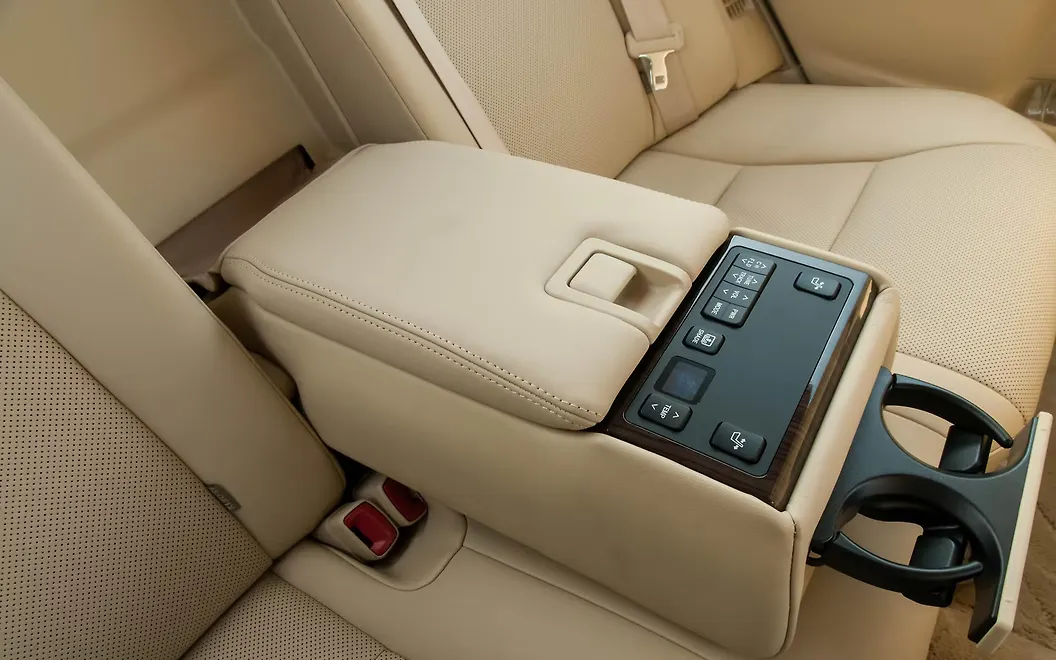 Toyota Camry [2015-2019] - Rear Arm Rest | 99 Toyota Camry [2015-2019 ...