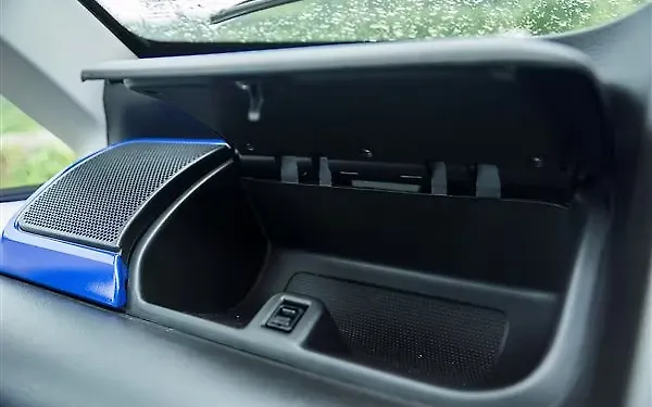 63 Tata Nano Images | Nano Exterior, Road Test and Interior Photo Gallery