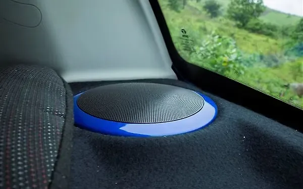 Tata Nano - Rear View | Tata Nano Images