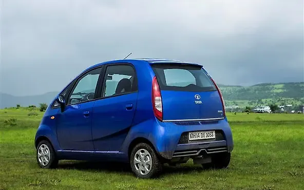 Tata Nano - Front Bumper | 63 Tata Nano Images