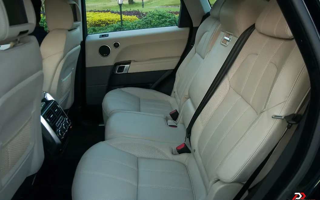 Discontinued Land Rover Range Rover Sport 2013 Images