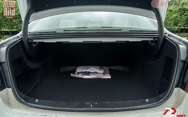 Mercedes-Benz E-Class [2013-2015] Images | E-Class [2013-2015] Exterior ...