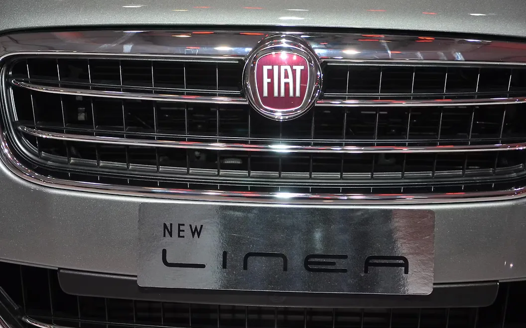 Fiat Linea - Front Grille | Fiat Linea Images