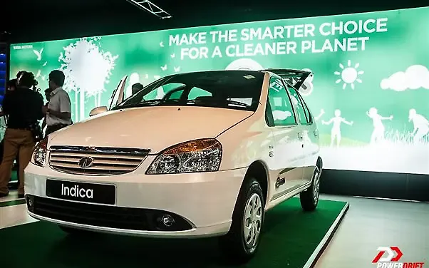 Tata Indica - Front View | 20 Tata Indica Images