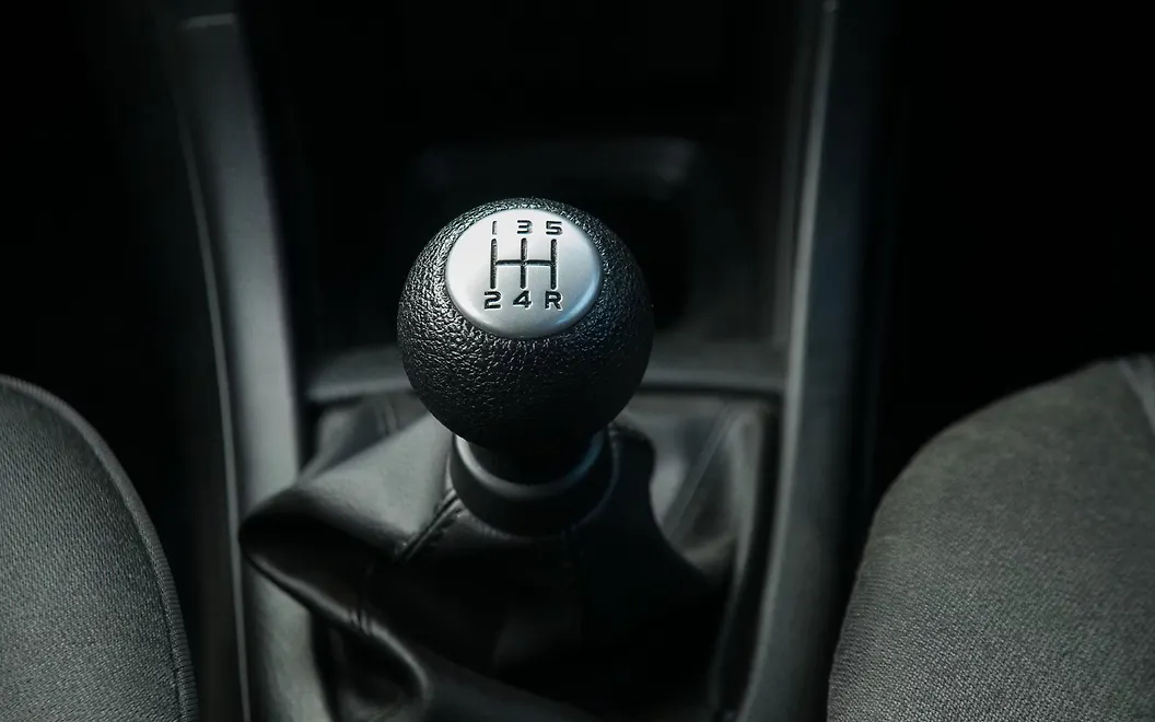 Discontinued Maruti Suzuki Swift 2014 Images