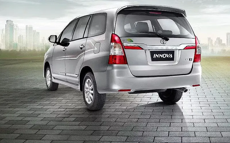 Compare Mahindra Scorpio vs Toyota Innova [2015-2016] vs Toyota Innova ...
