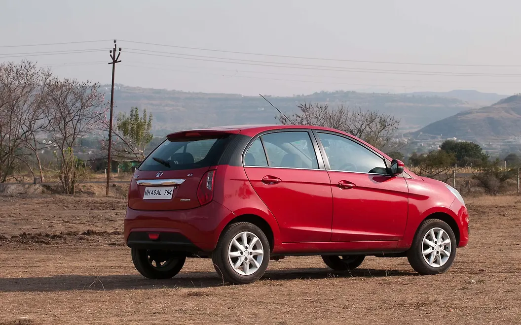 Tata Bolt - Badges | Tata Bolt Images