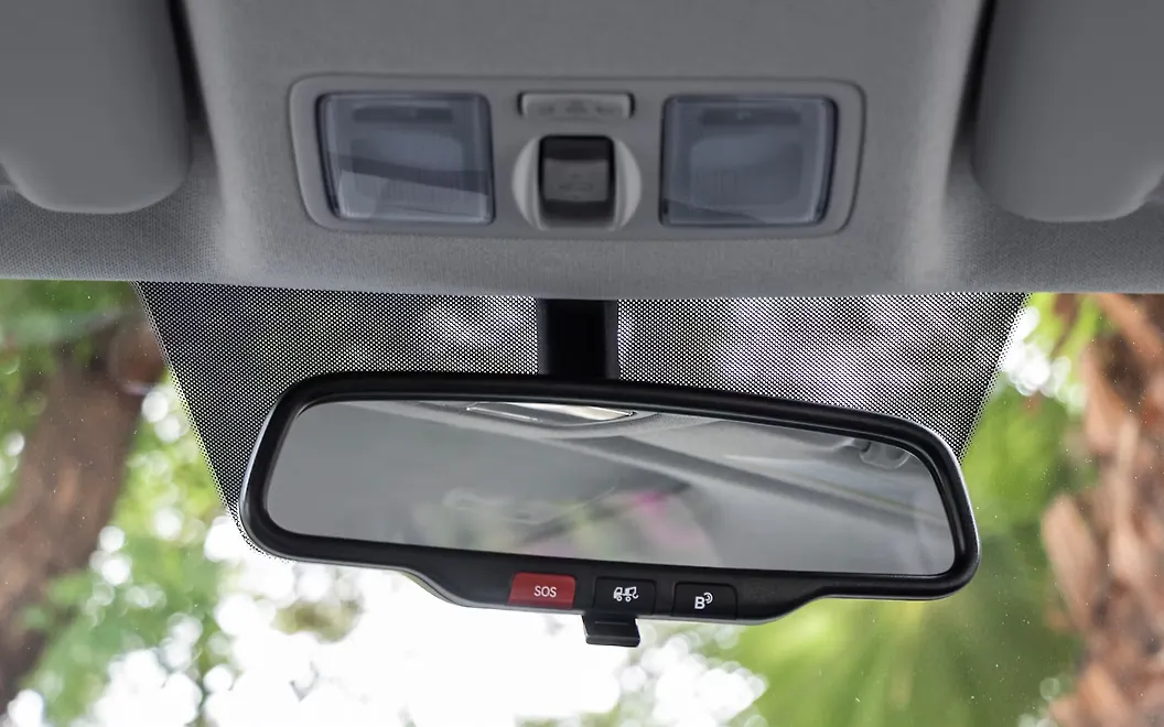 Hyundai Venue [2022-2023] - Rear Speakers | Hyundai Venue [2022-2023 ...