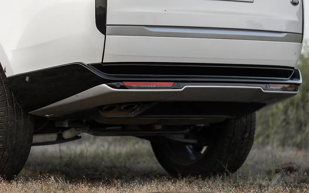 Land Rover Range Rover - Rear Left View | Land Rover Range Rover Images