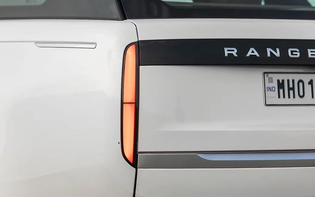 Land Rover Range Rover - Back View | Land Rover Range Rover Images