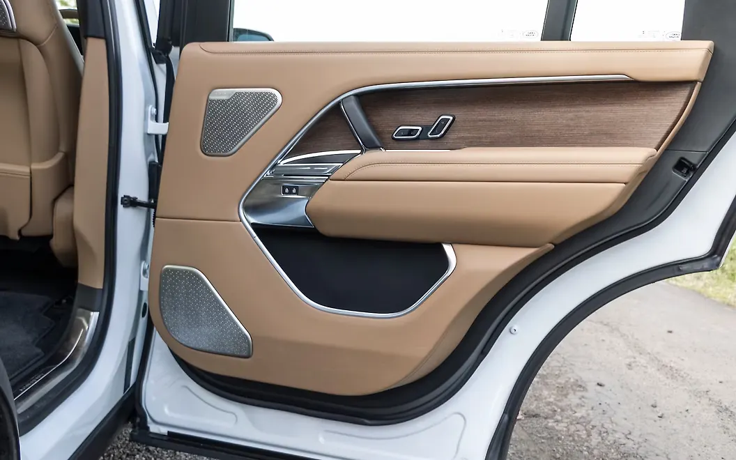 Land Rover Range Rover - Steering | 40 Land Rover Range Rover Images