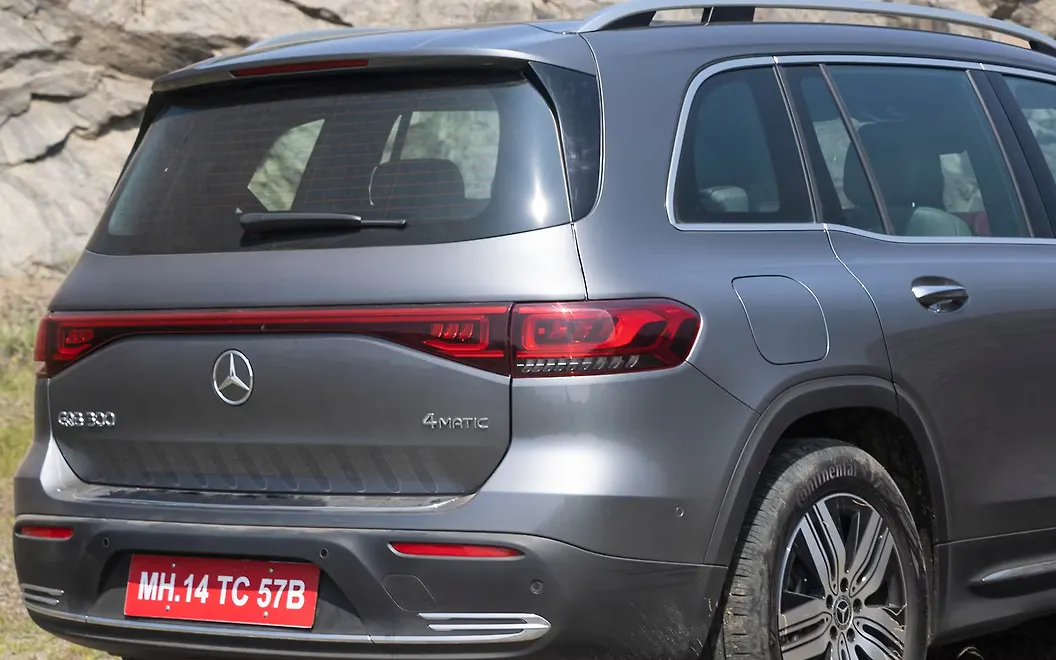 Mercedes-Benz EQB - Left View | Mercedes-Benz EQB Images