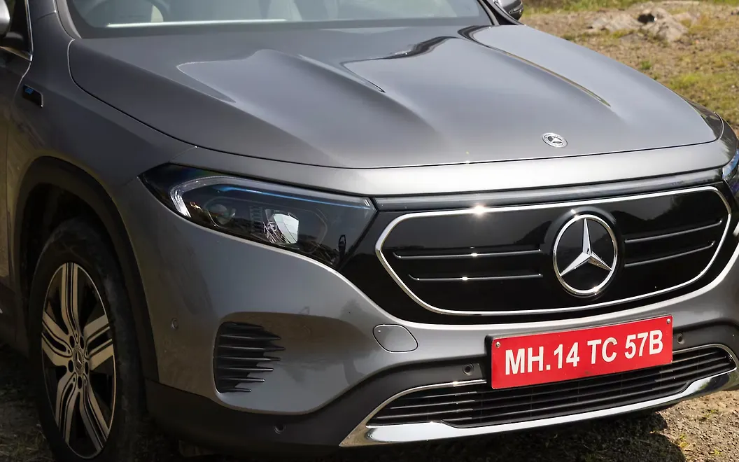 Mercedes-Benz EQB - Front View | Mercedes-Benz EQB Images