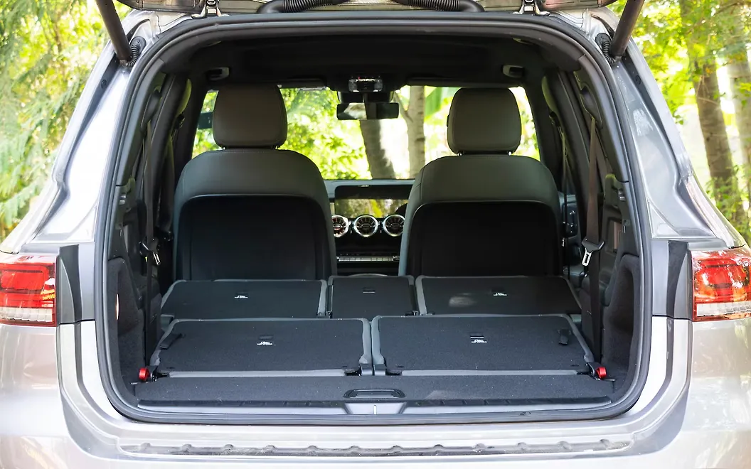 Mercedes Benz Eqb Bootspace With All Seats Folded Mercedes Benz Eqb