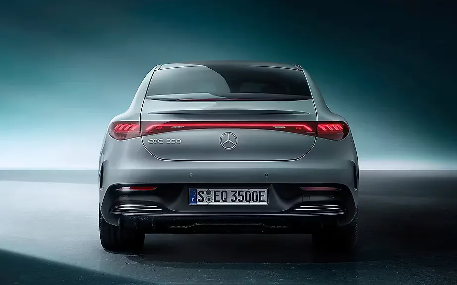 Mercedes-Benz EQE SUV Images | EQE SUV Exterior, Road Test and Interior ...