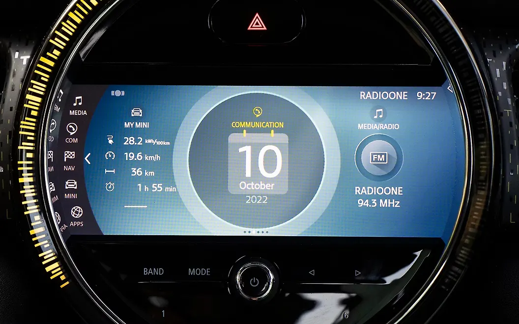 MINI Cooper SE - Infotainment Display | MINI Cooper SE Images