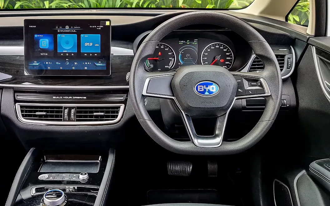 14 Toyota Innova Crysta Interior Images: Innova Crysta Interior Photo ...