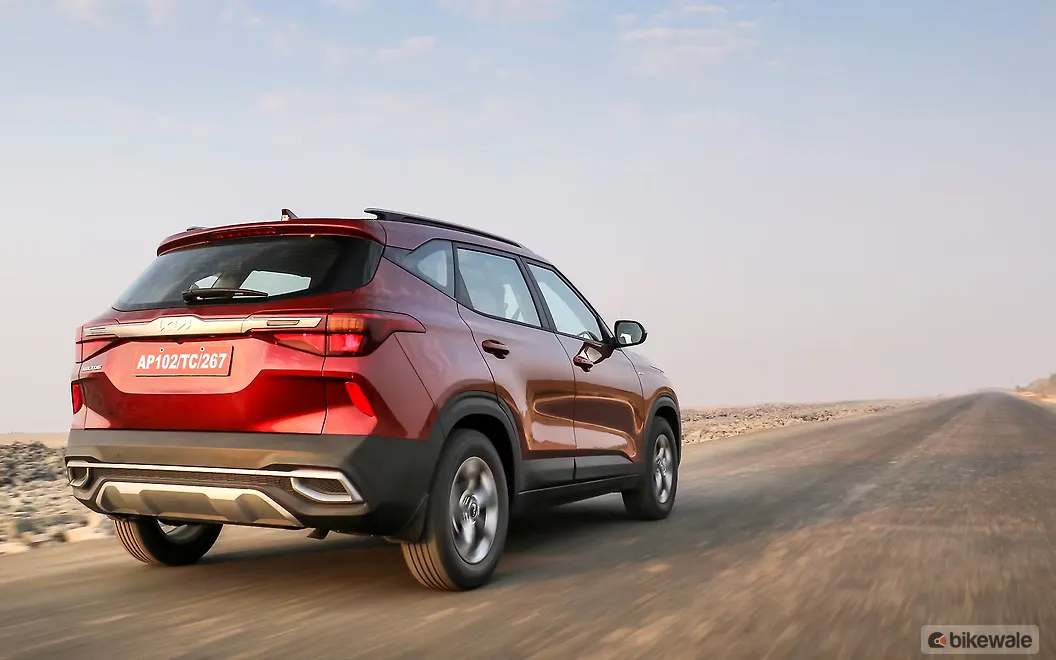 32 Kia Seltos Images | Seltos Exterior, Road Test and Interior Photo ...