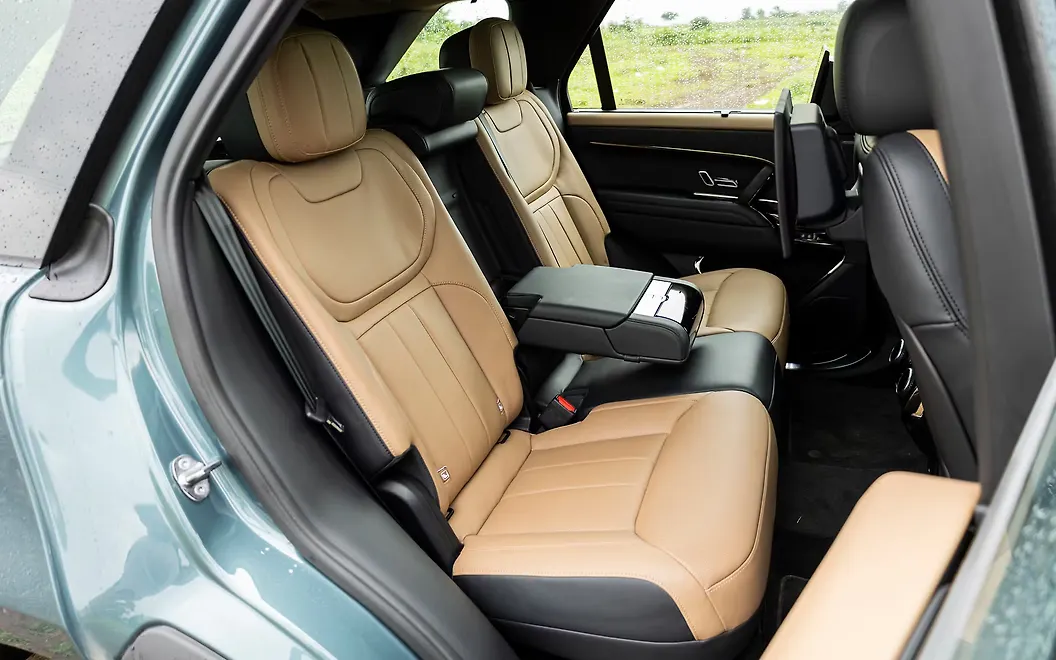 Land Rover Range Rover Images | Range Rover Exterior, Road Test and ...