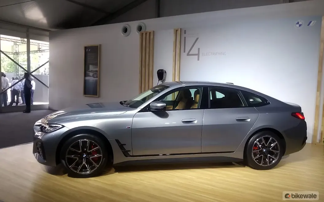 29 BMW i4 Images | i4 Exterior, Road Test and Interior Photo Gallery