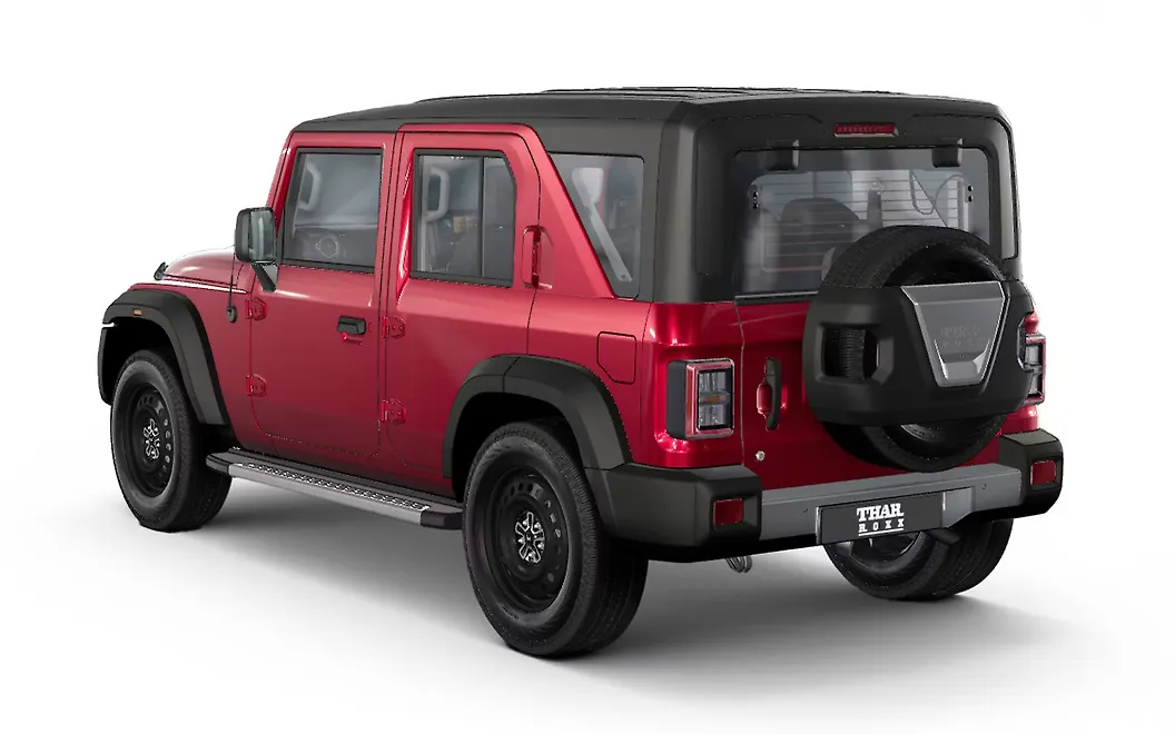 Compare MG Hector vs Tata Safari vs Mahindra Thar Roxx