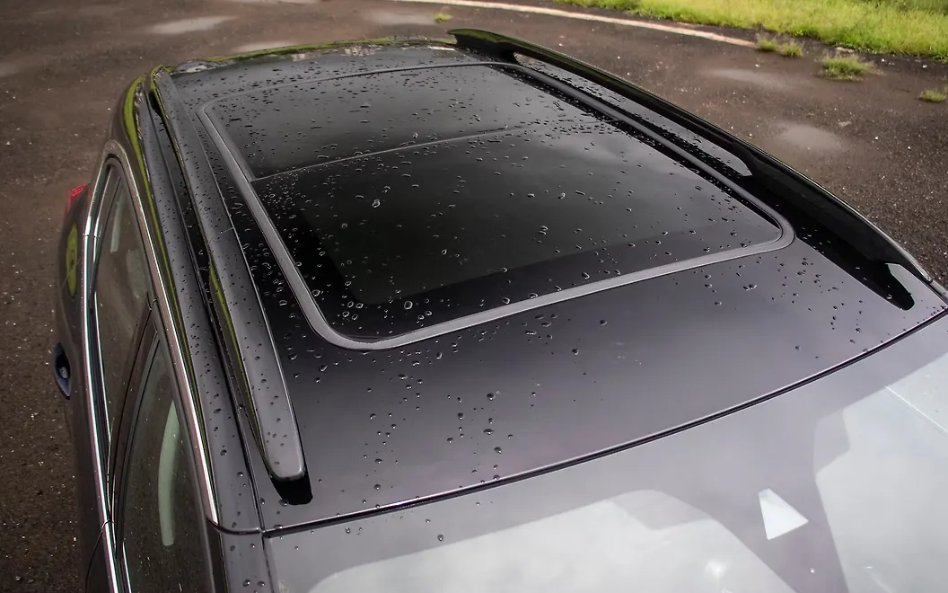 Citroen C5 Aircross - Back View | Citroen C5 Aircross Images