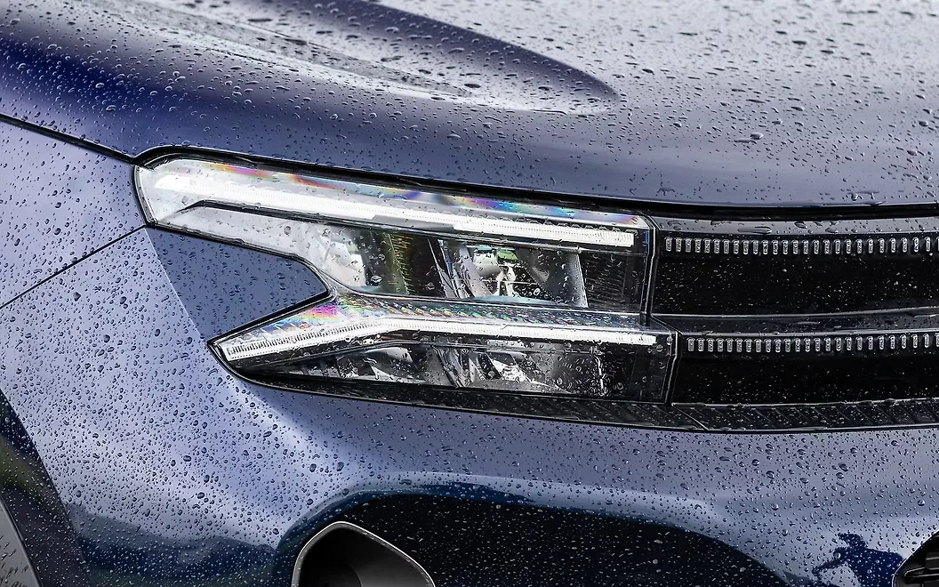 Citroen C5 Aircross - Brand Logo | Citroen C5 Aircross Images