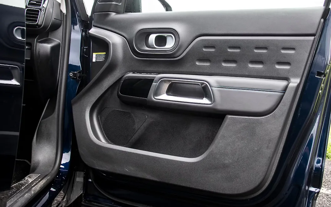 Citroen C5 Aircross - Bootspace with Split Seat Folded | Citroen C5 ...