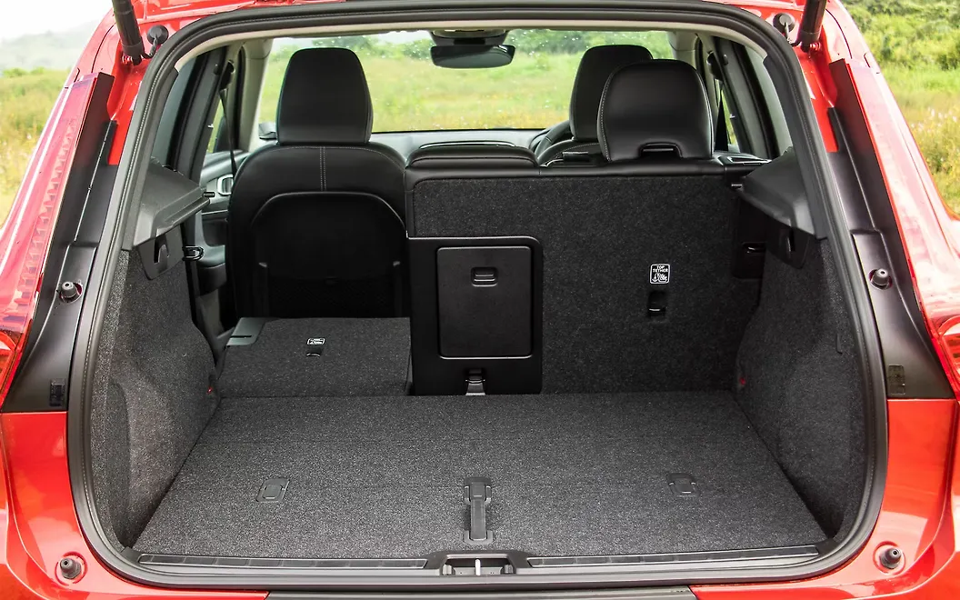 Volvo XC40 - Front Seats | Volvo XC40 Images
