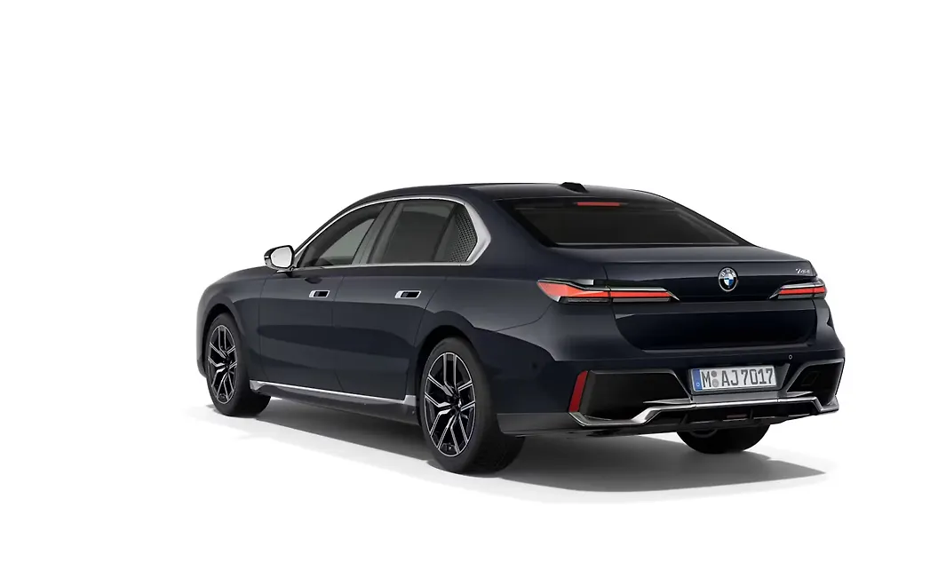 BMW i7 Images | i7 Exterior, Road Test and Interior Photo Gallery