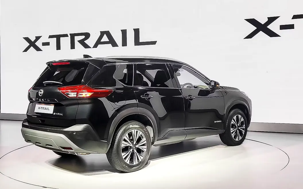 22 Nissan X-Trail Images | X-Trail Exterior, Road Test and Interior ...