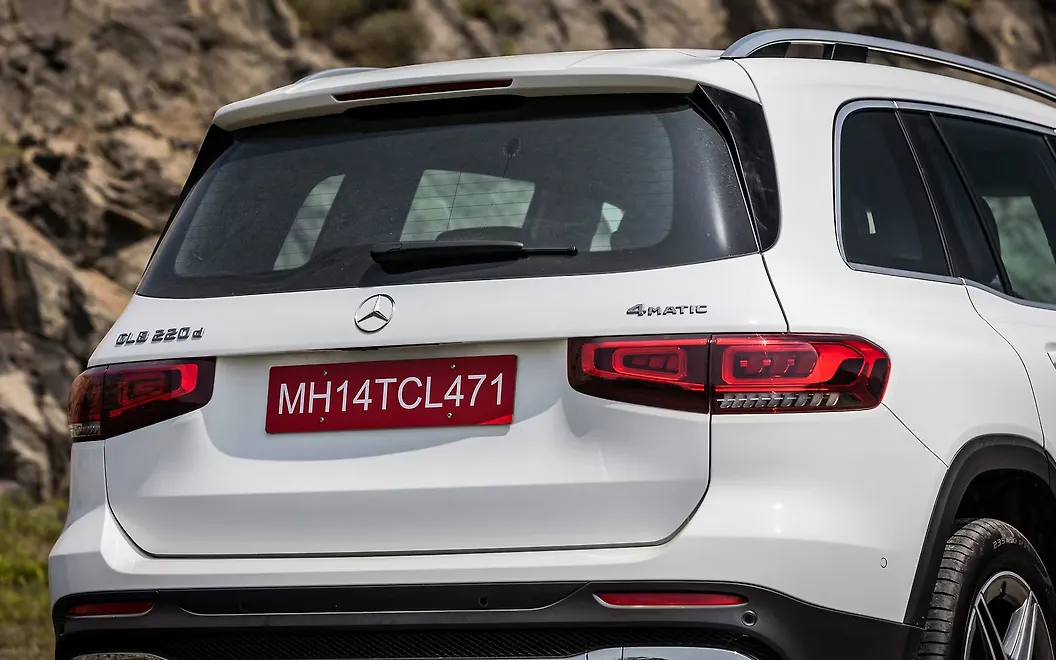 Mercedes-Benz GLB Images | GLB Exterior, Road Test and Interior Photo ...