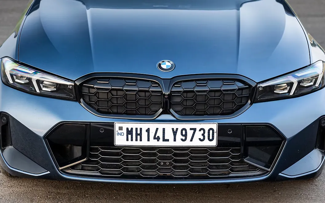 BMW M340i - Bonnet | BMW M340i Images