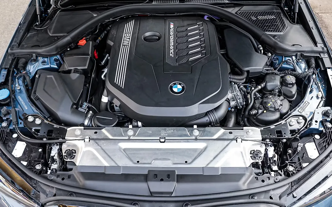 BMW M340i Images | M340i Exterior, Road Test and Interior Photo Gallery