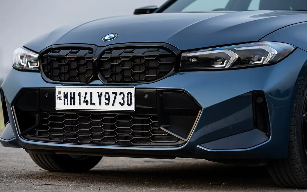 BMW M340i - Front Bumper | BMW M340i Images
