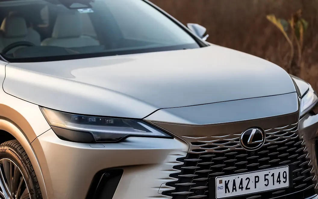 Lexus RX - Brand Logo | Lexus RX Images