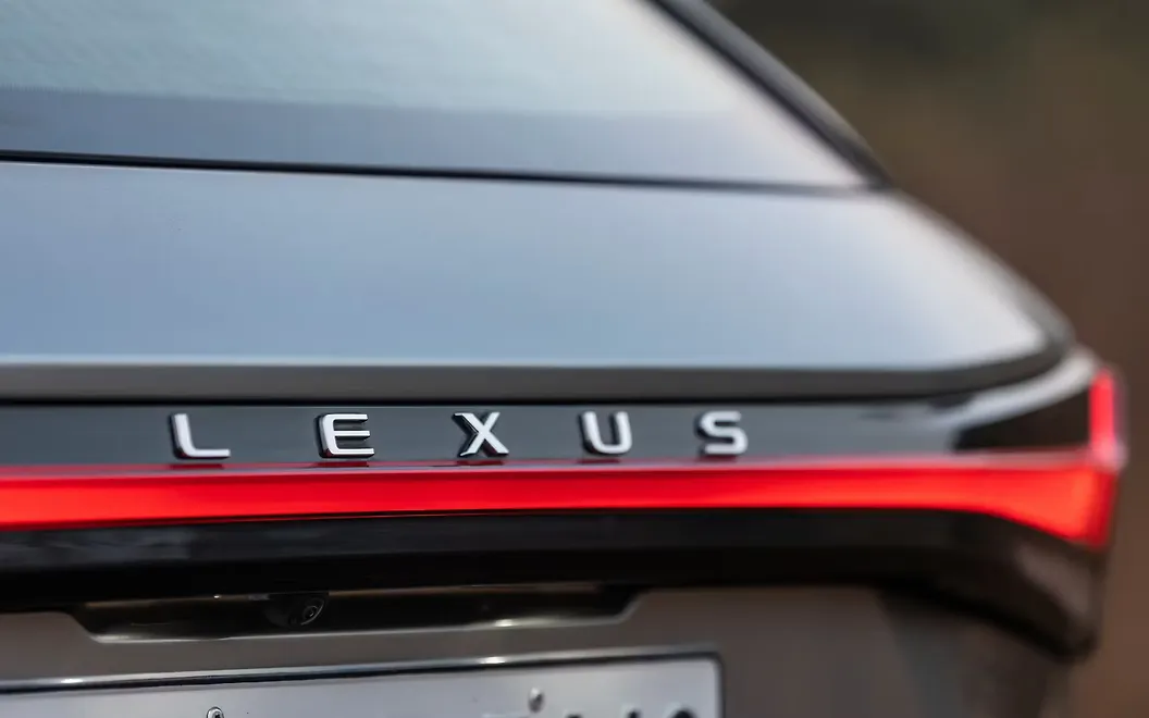 Lexus RX - Brand Logo | Lexus RX Images