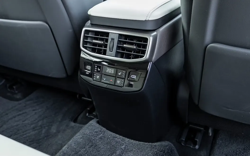Lexus RX - Rear AC Controls | Lexus RX Images