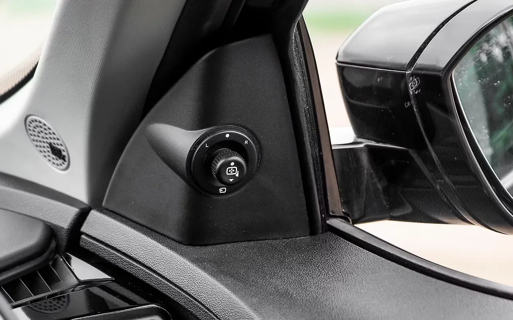 Tata Harrier EV - AC Controls | Tata Harrier EV Images