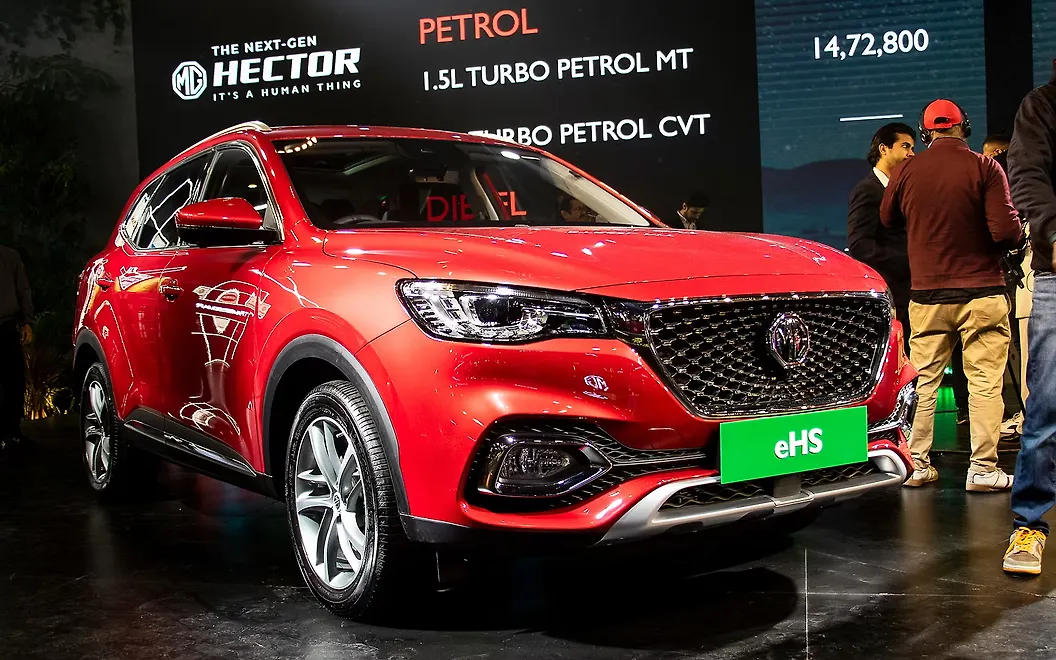 MG eHS Images | eHS Exterior, Road Test and Interior Photo Gallery