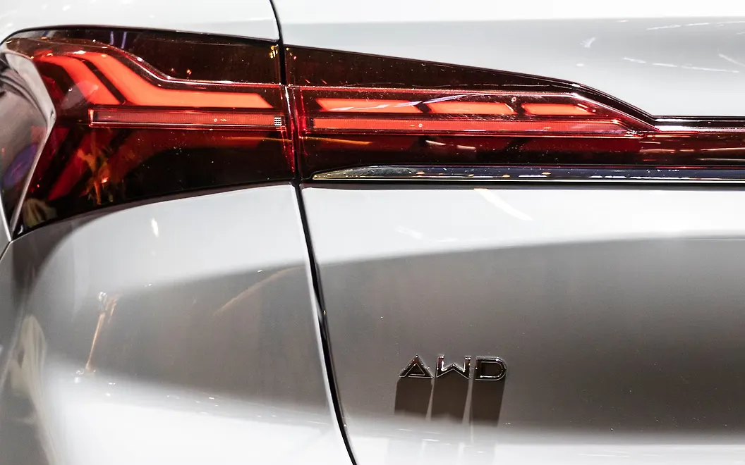 MG Marvel R - Tail Light | MG Marvel R Images