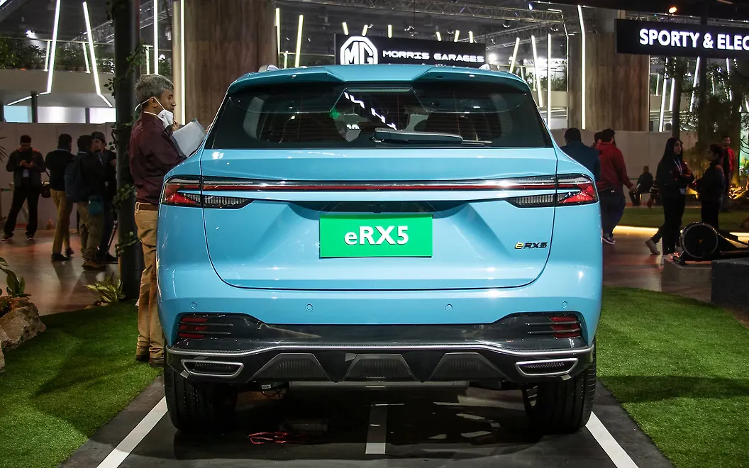 MG eRX5 Images | eRX5 Exterior, Road Test and Interior Photo Gallery