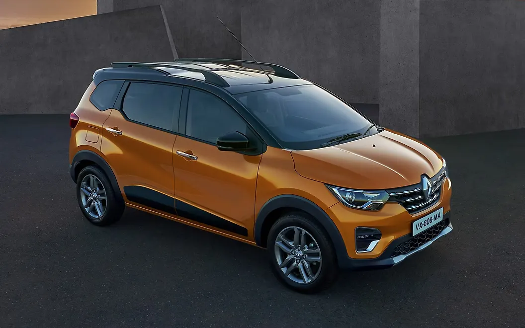 Renault Triber Images | Triber Exterior, Road Test and Interior Photo ...