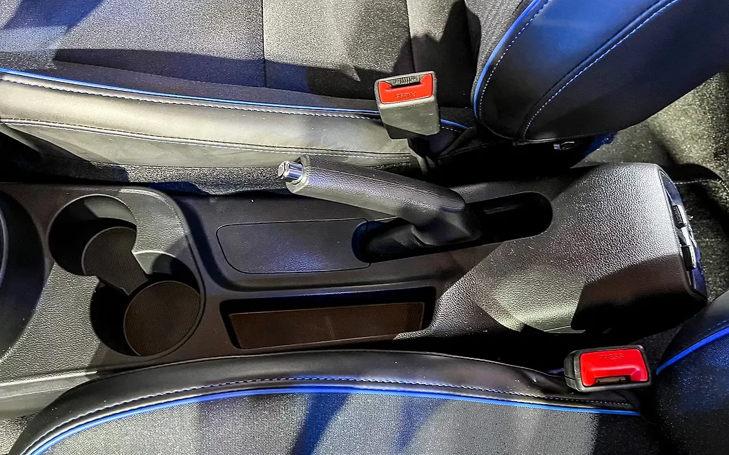 Hyundai Exter - Right Rear View | Hyundai Exter Images